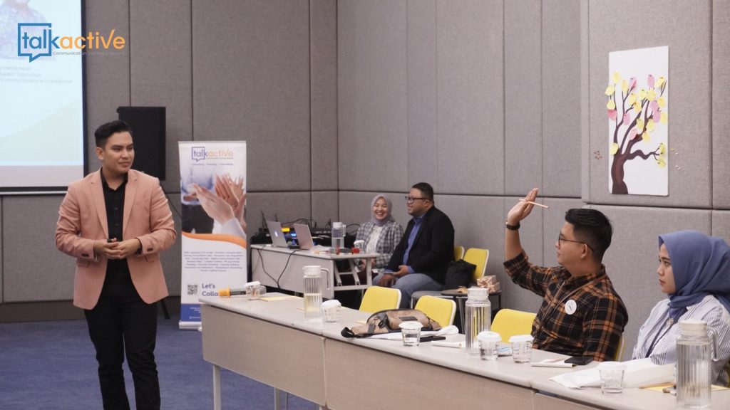 Mind Mapping 5W 1H: Teknik Visual untuk Analisis Informasi - Talkactive